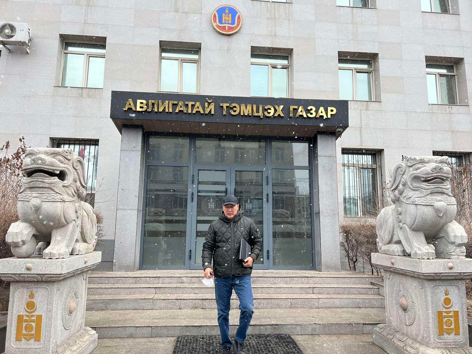 УИХ-ын гишүүн асан Ж.Мөнхбат мэдүүлэг өгчээ » Zaisantv.mn